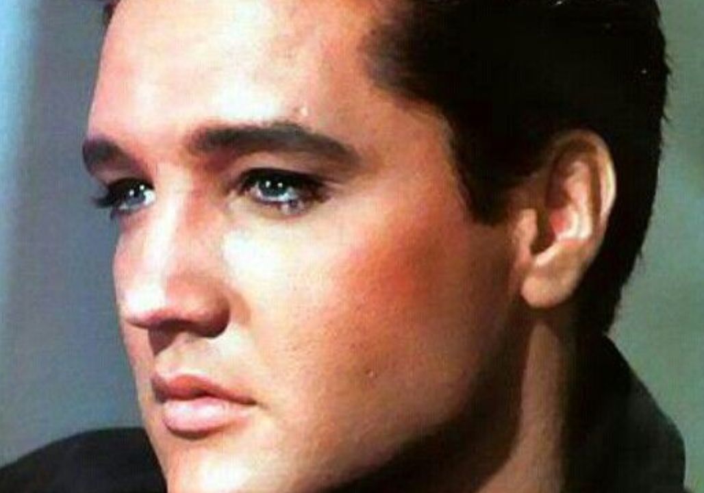 Elvis Presley – Crying In The Chapel - Oldies Goldies Oasis