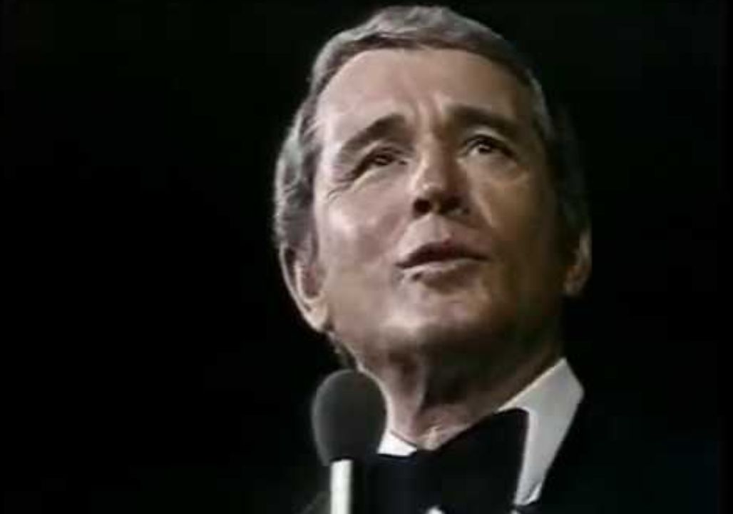 Perry Como - Magic Moments