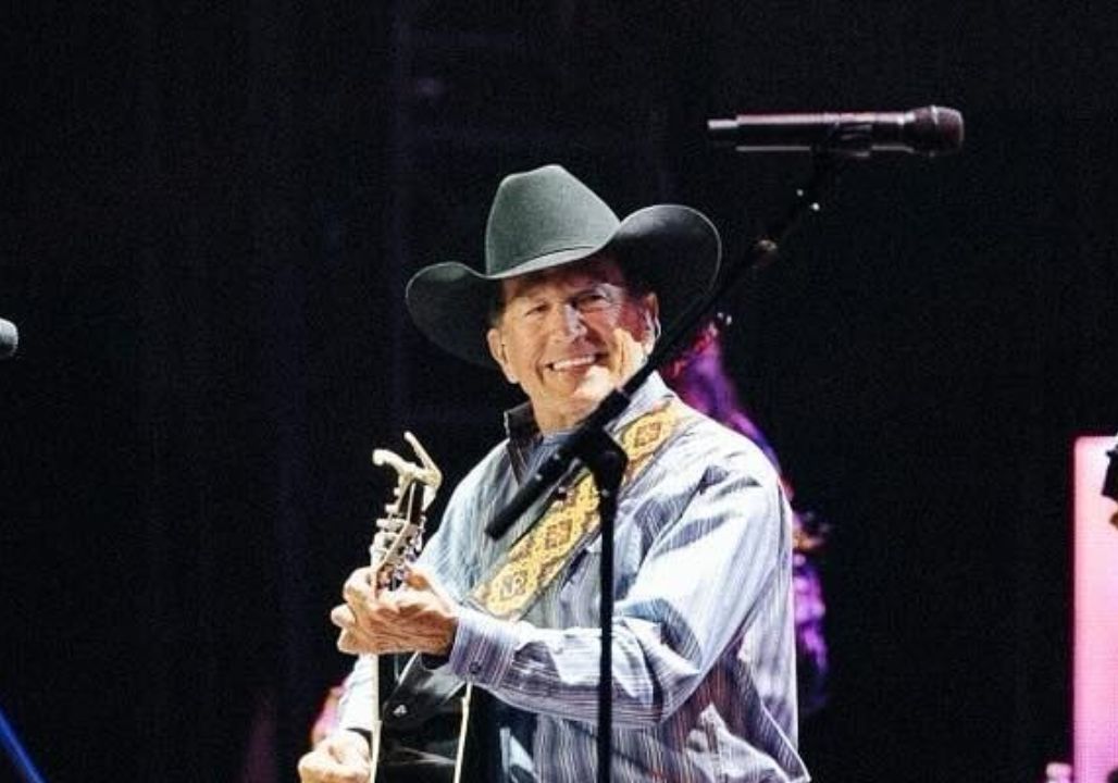 “She’ll Leave You With A Smile” – George Strait - Oldies Goldies Oasis