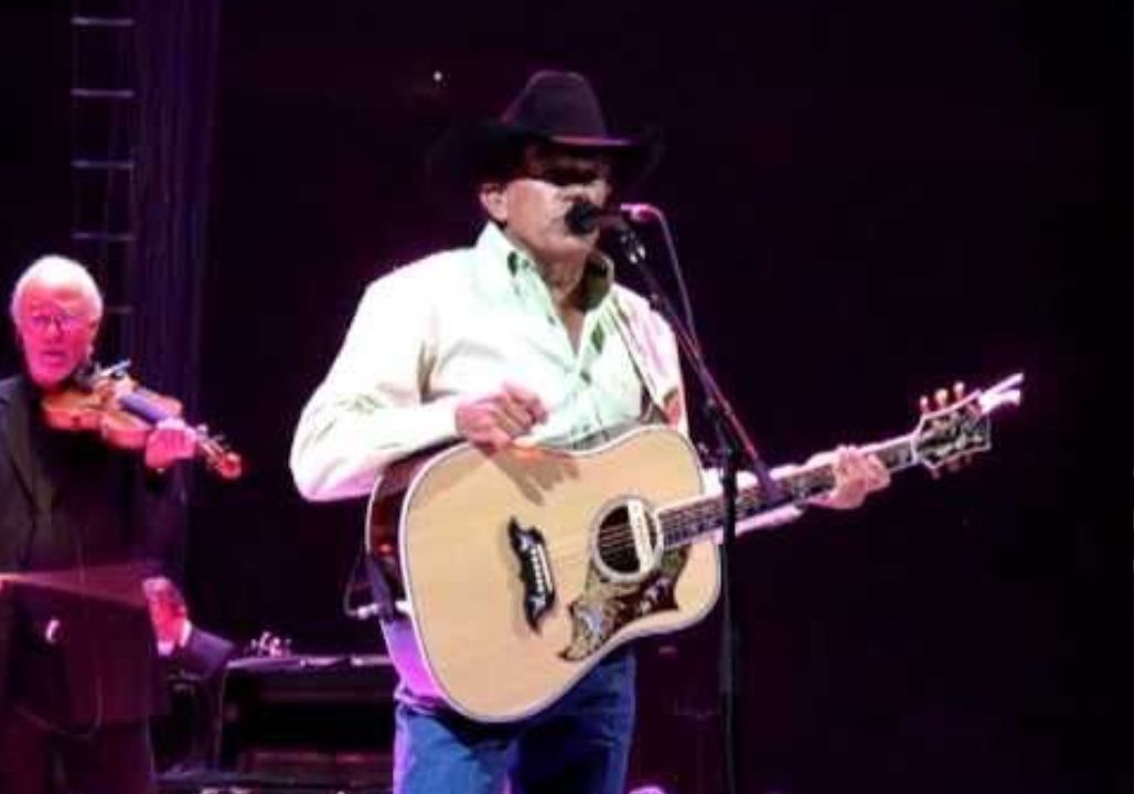 George Strait – Marina Del Rey (Live From AT&T Stadium) - Oldies ...