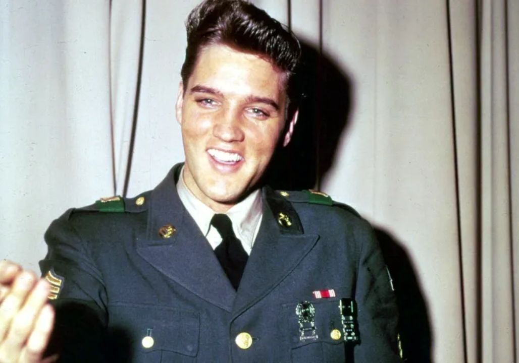 From Rock ’n’ Roll Rebel to Soldier in Uniform: The Untold Story of ...