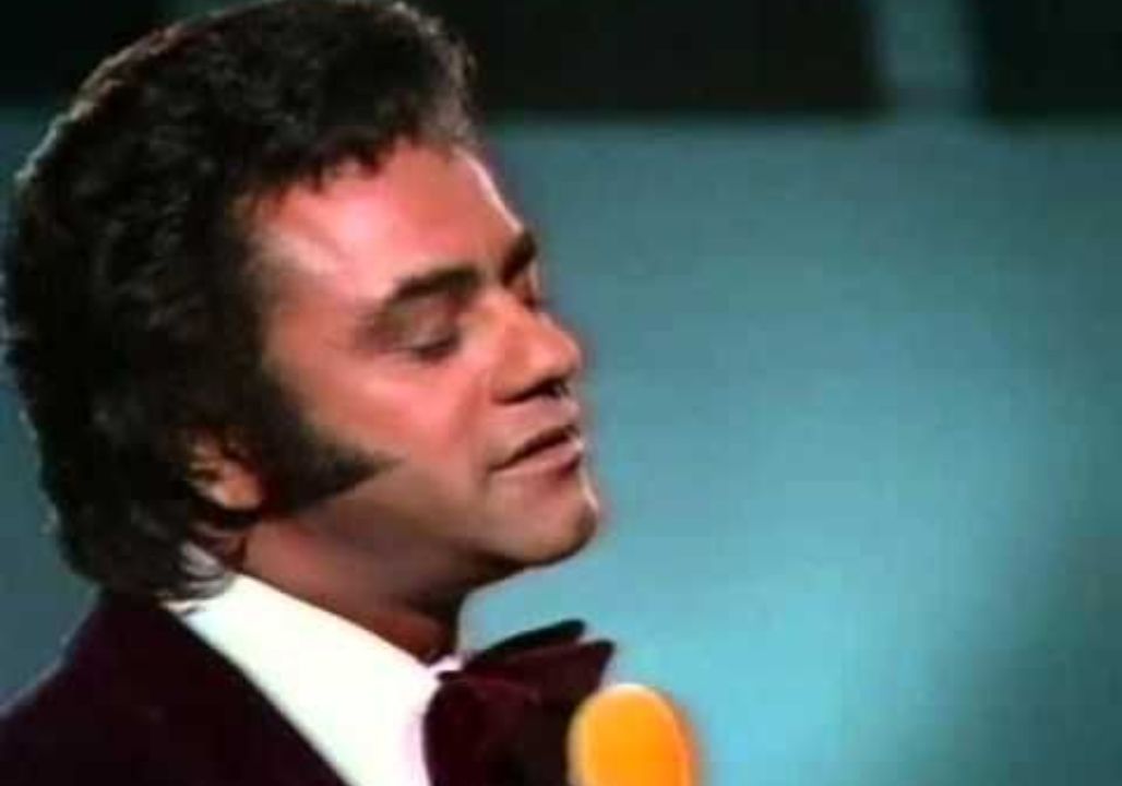 Johnny Mathis – Come To Me