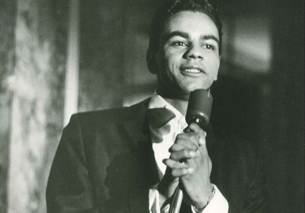 Johnny Mathis -Small World