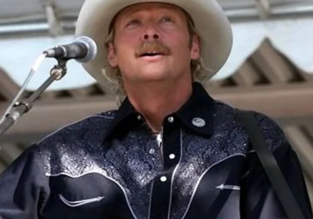 Alan Jackson once reflected with quiet wonder: “As a kid, I lived ...